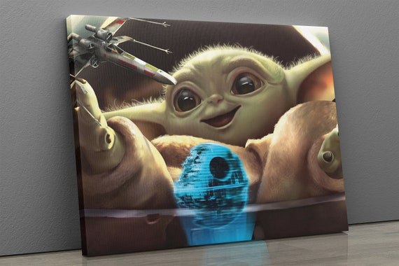 Cartoon Yoda Smiling