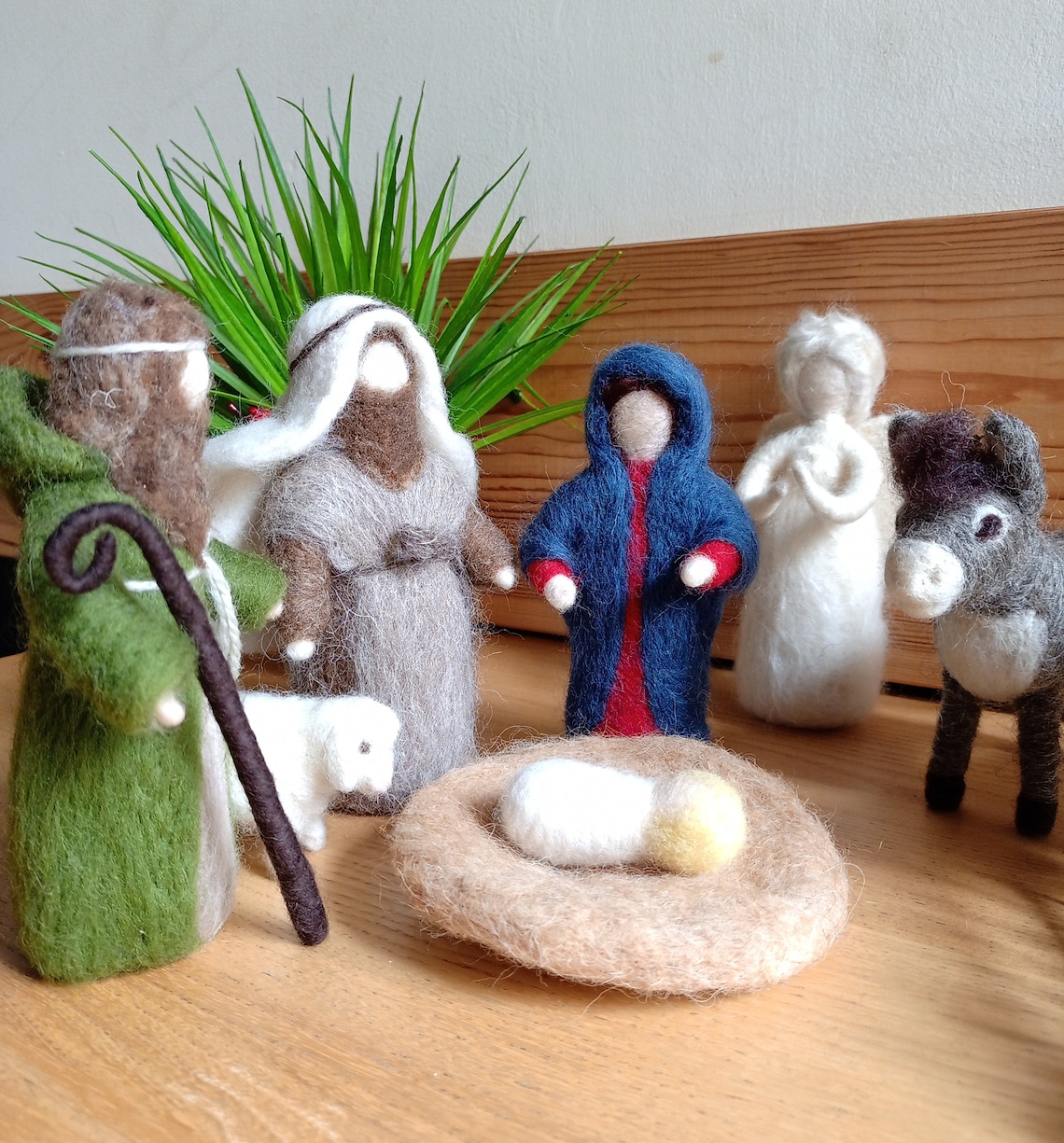 Needle Felted Nativity Scene- Ready to Ship! Nativity Set 9 Pieces ...