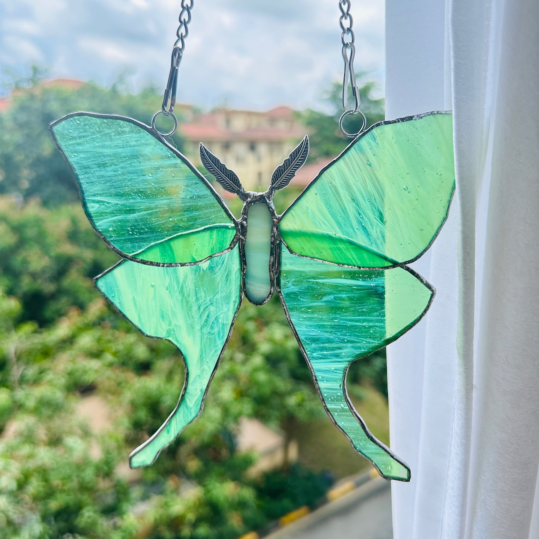 Stained Glass Luna Moth Butterfly Green Sun Catcher Pot Planter Garden ...