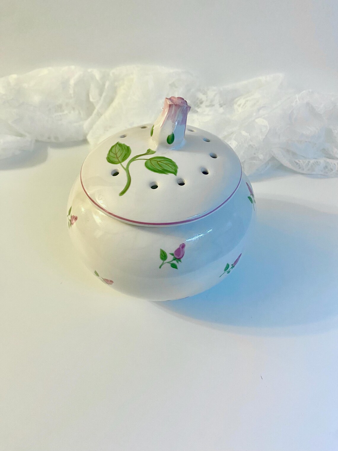 Vintage Rose Potpourri Lidded Jar / Dish / Bowl - Teleflora - Shabby ...