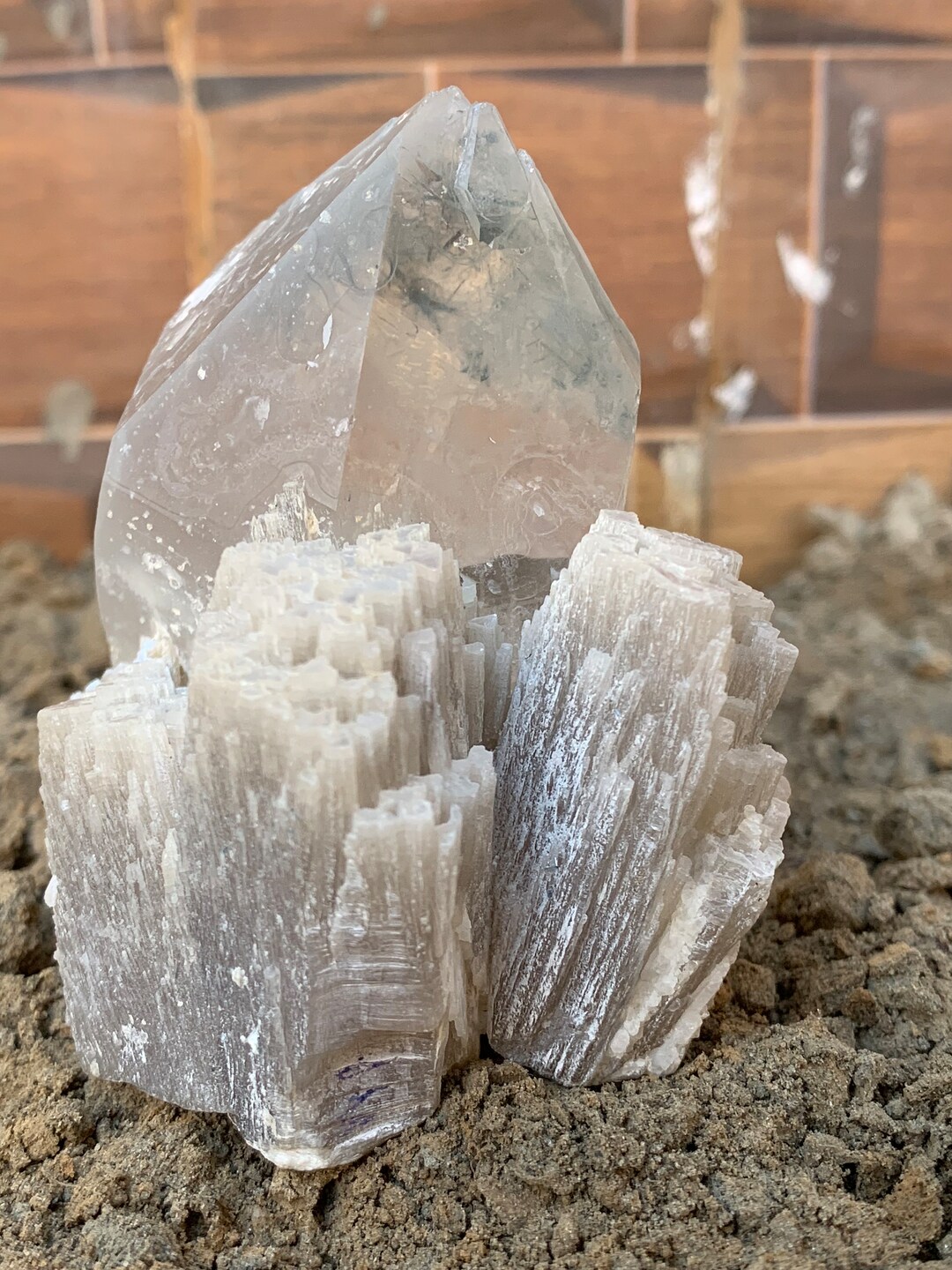 151 Gram Quartz Mineral Specimen, Quartz With Mica Bunch Complete ...