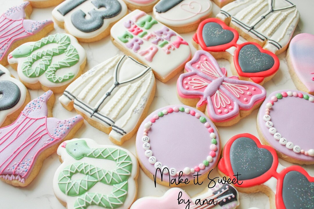 2 Dozen Taylor Swift Cookies - Etsy