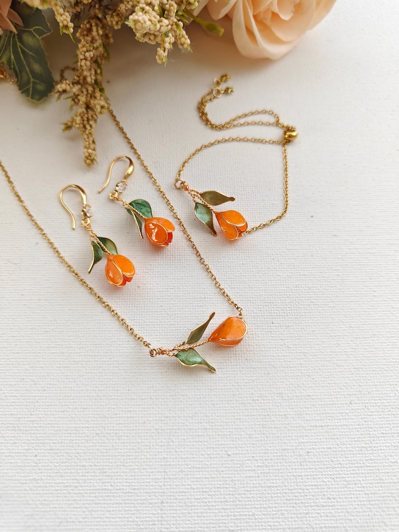 Handmade Tulip Jewelry Set: Art Necklace, Earrings & Bracelet - Etsy