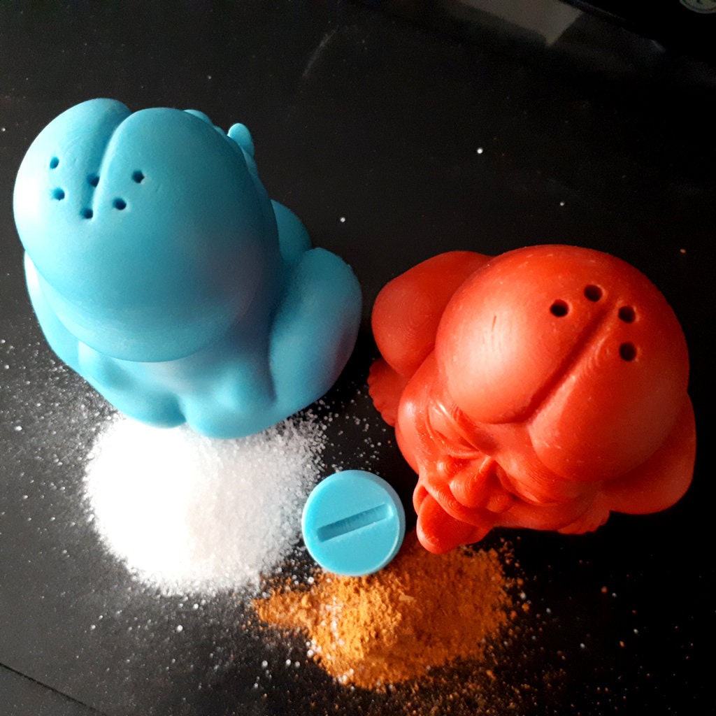 Sitting Dicks V2 Salt & Pepper Shakers by Iradj3d | NSFW | Adult Mature ...