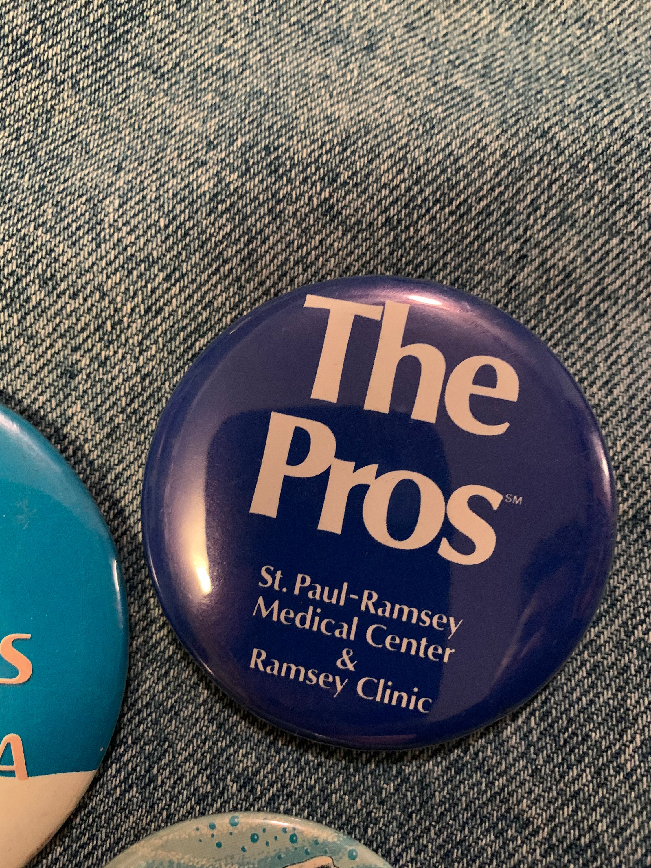 Vintage Minnesota Pins - Norman Rockwell St. Paul Winter Carnival - Etsy