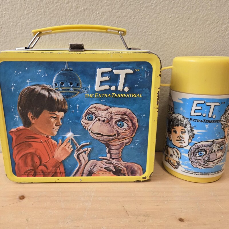 Vintage Lunch Box - Etsy