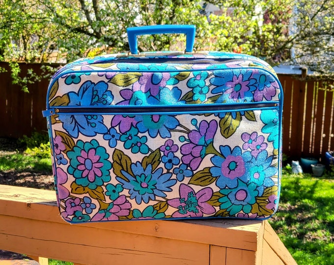 1960's Flower Travel Suitcase-luggage-mod-flowers-mcm-vintage Suitcase ...
