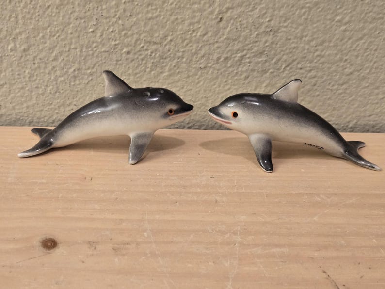 1950's Dolphin Salt & Pepper Shakers-vintage Shakers-ocean-sea Life ...