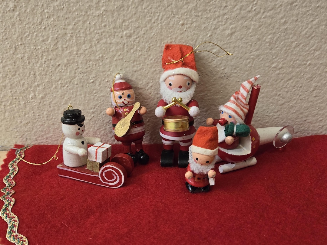 5 Wooden Christmas Ornaments-vintage Christmas-miniature Christmas ...