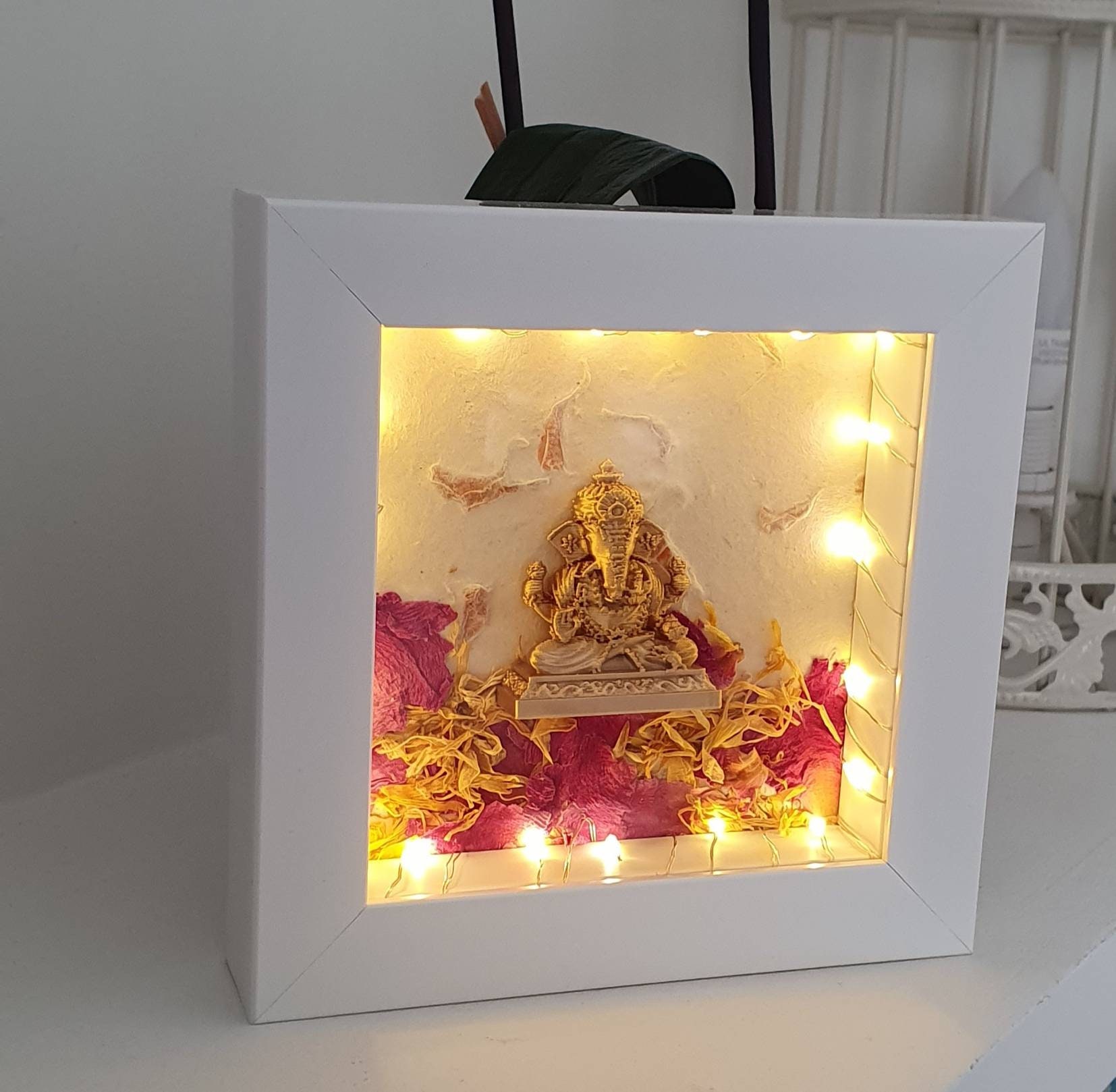 Ganesh Light up Box Frame With Flower Petals. 15cm X 15cm Gift - Etsy