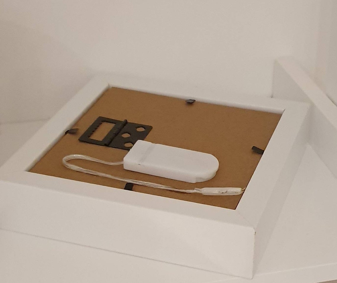 Ganesh Light up Box Frame With Flower Petals. Gift for Raksha Bandhan ...