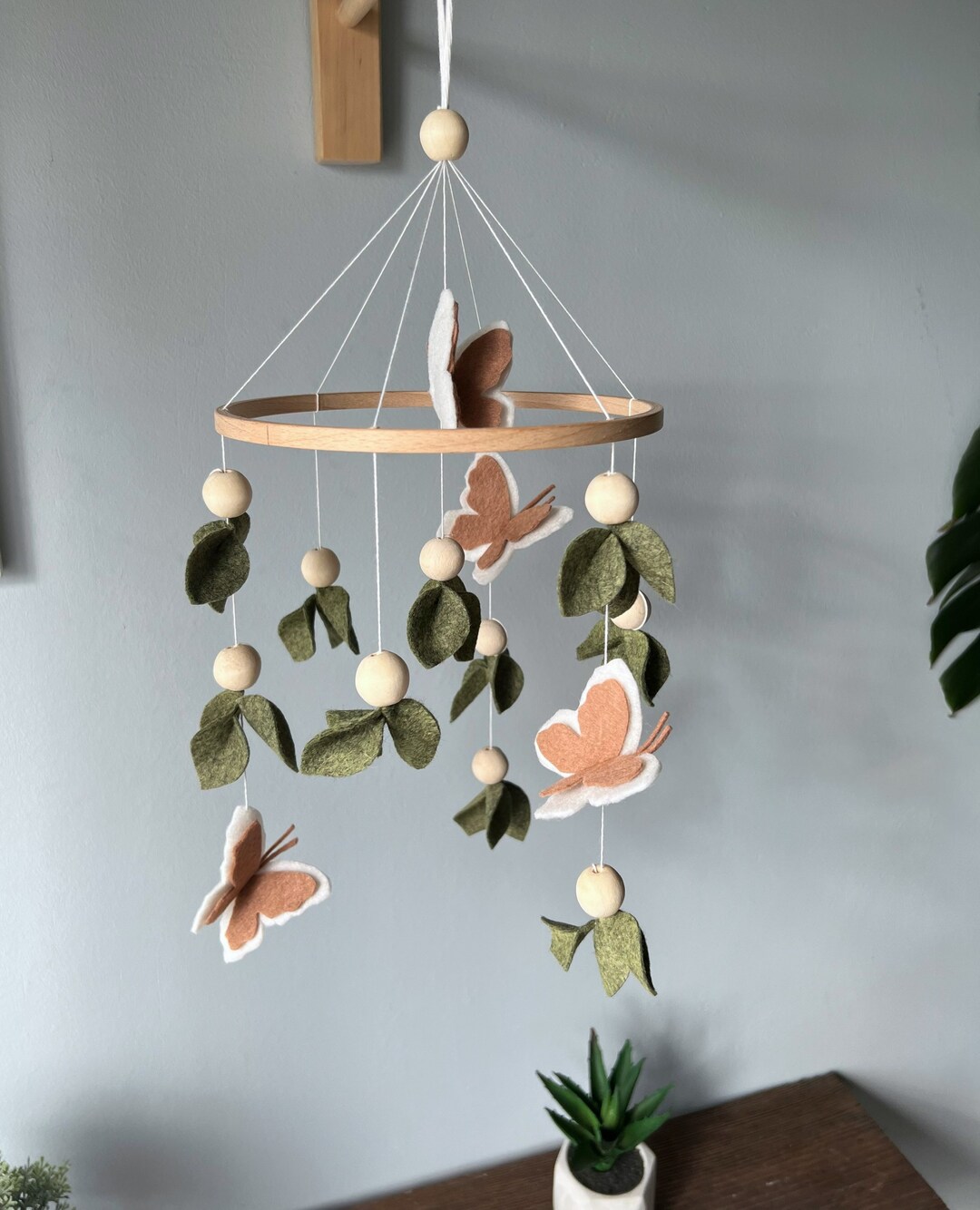 Butterfly Baby Mobile, Felt Leaf Crib Mobile, Green Nursery Decor - Etsy