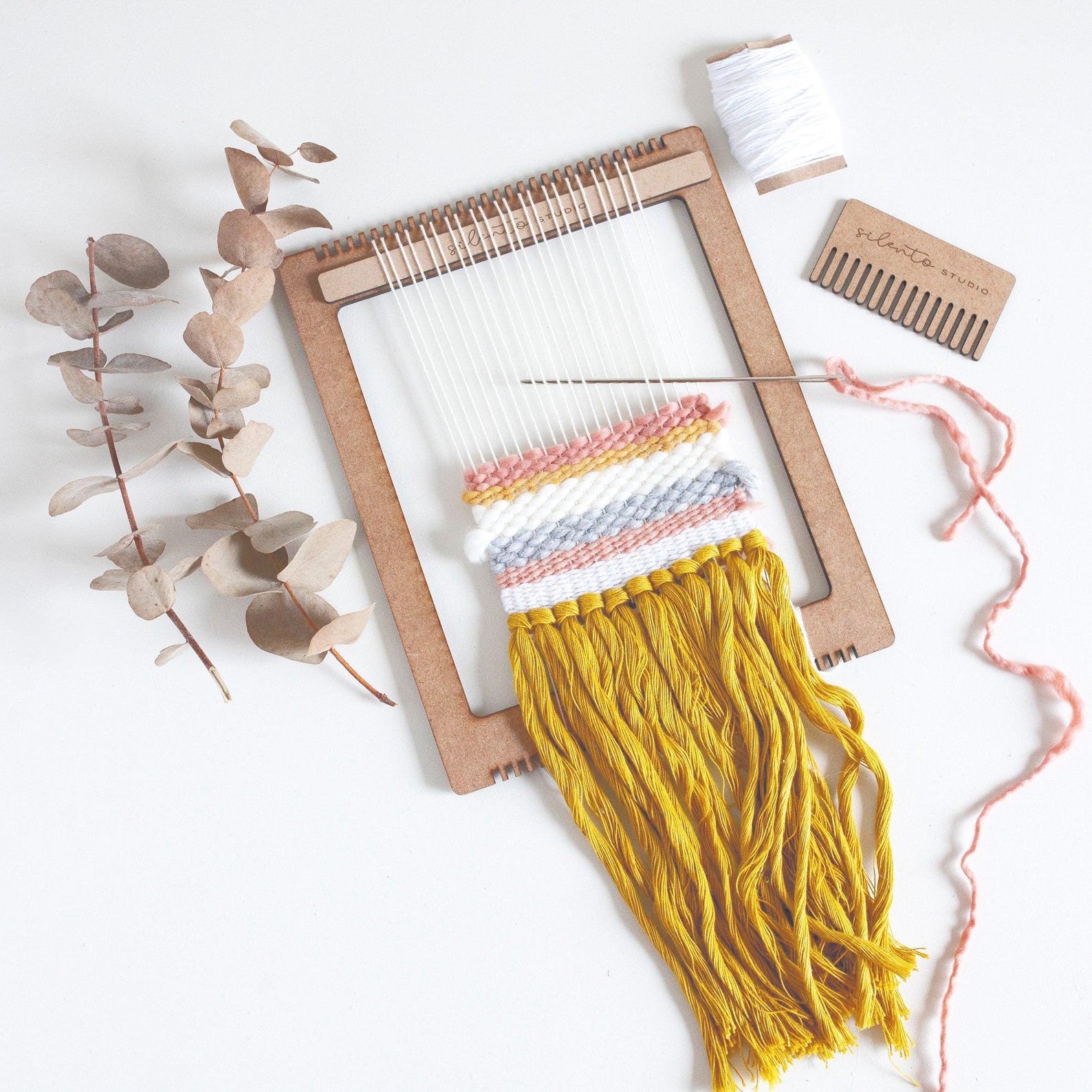 Weaving Loom Kit for Beginners, Frame Loom Set With Merino Wool ...