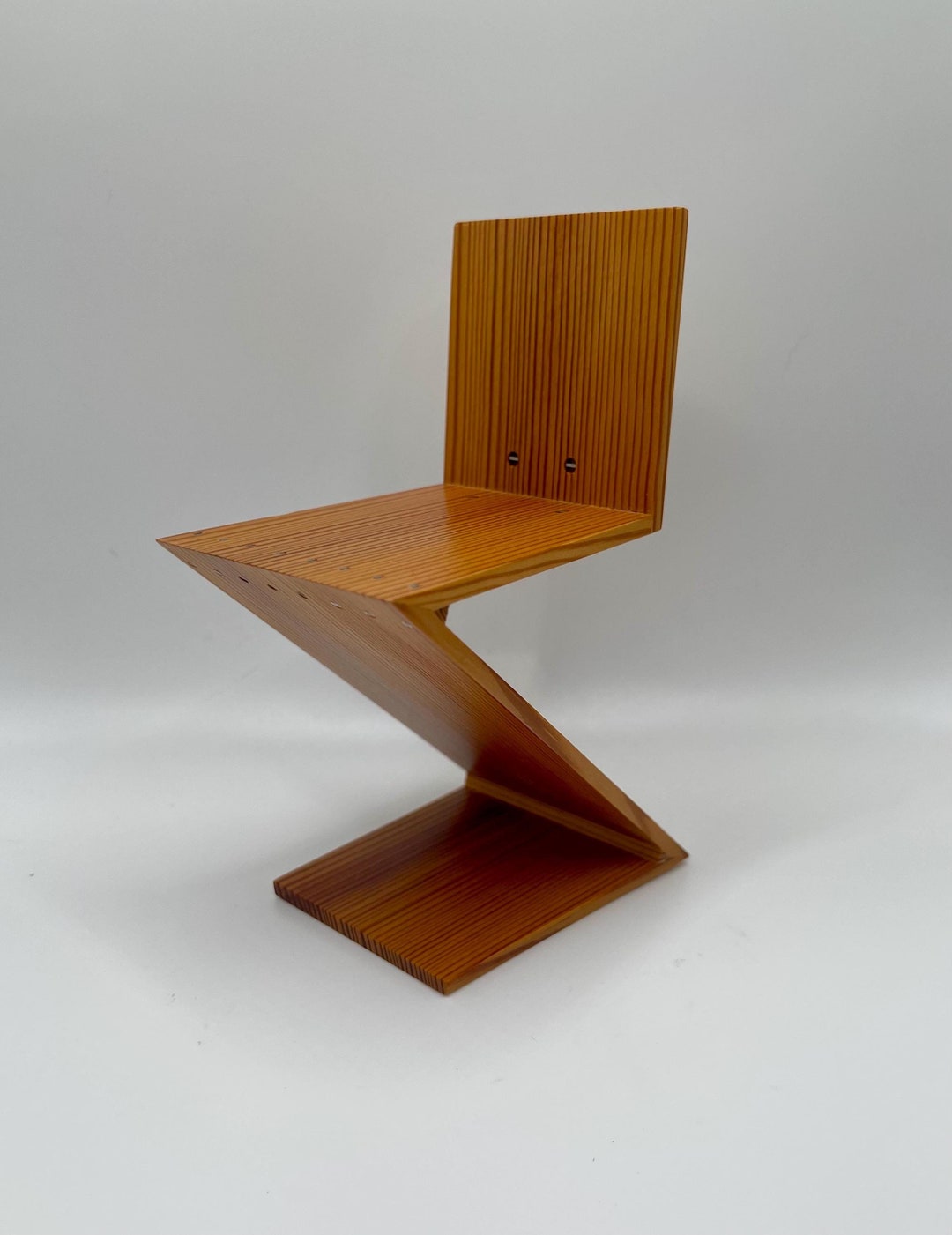 Vitra Miniature Zig Zag Chair, 1:6 Scale Mini With Informational ...