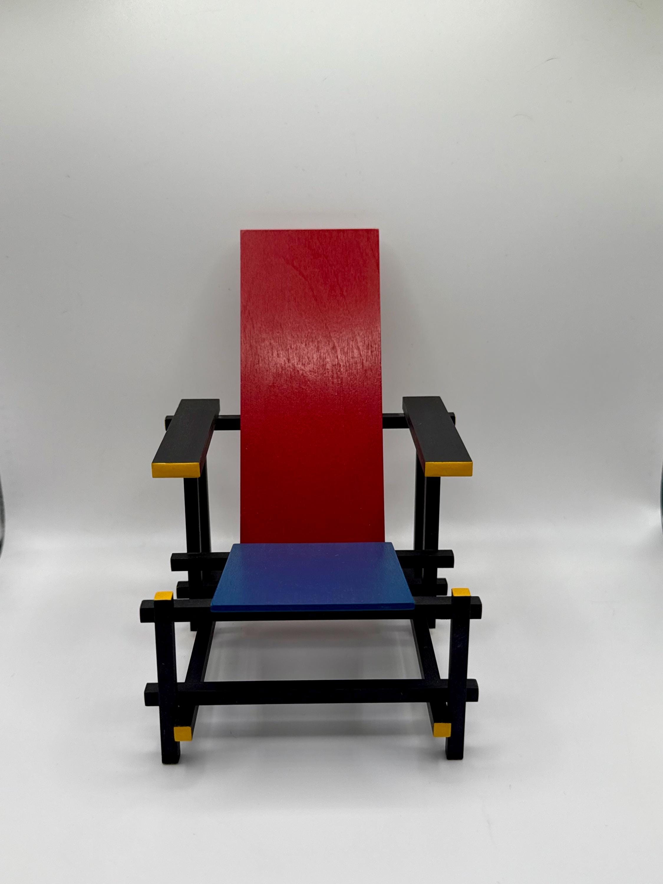 Vitra Miniature Rood Blauwe Stoel Chair by Gerrit Rietveld - 1:6 Scale ...
