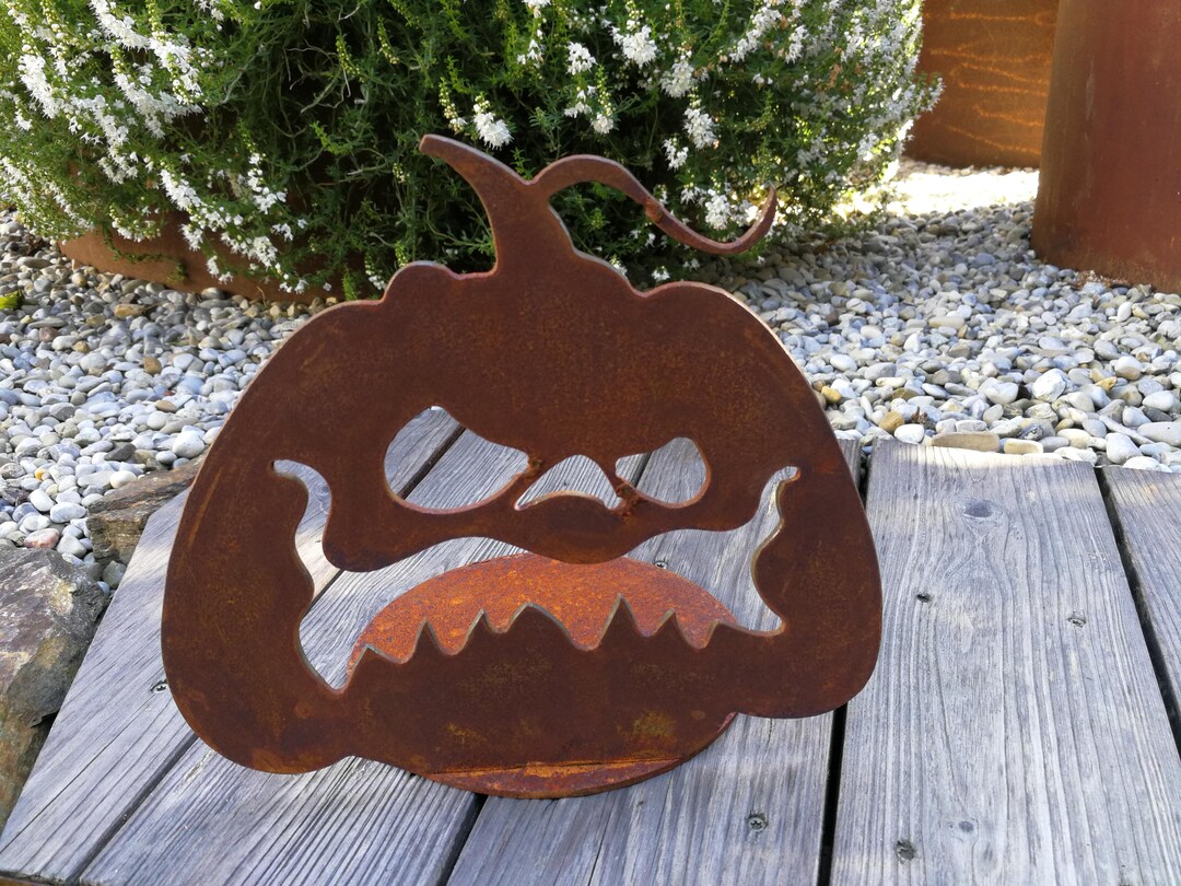 Patina Halloween Pumpkin Creepy Garden Decoration Rust Garden ...