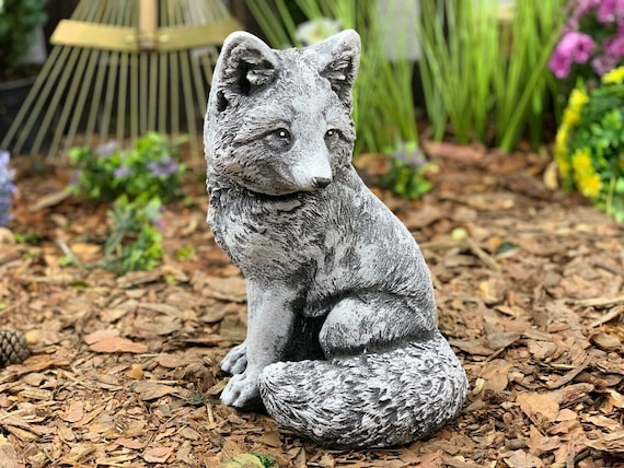 Sitting fox figurine Concrete fox sculpture Fairy garden fox Small ...