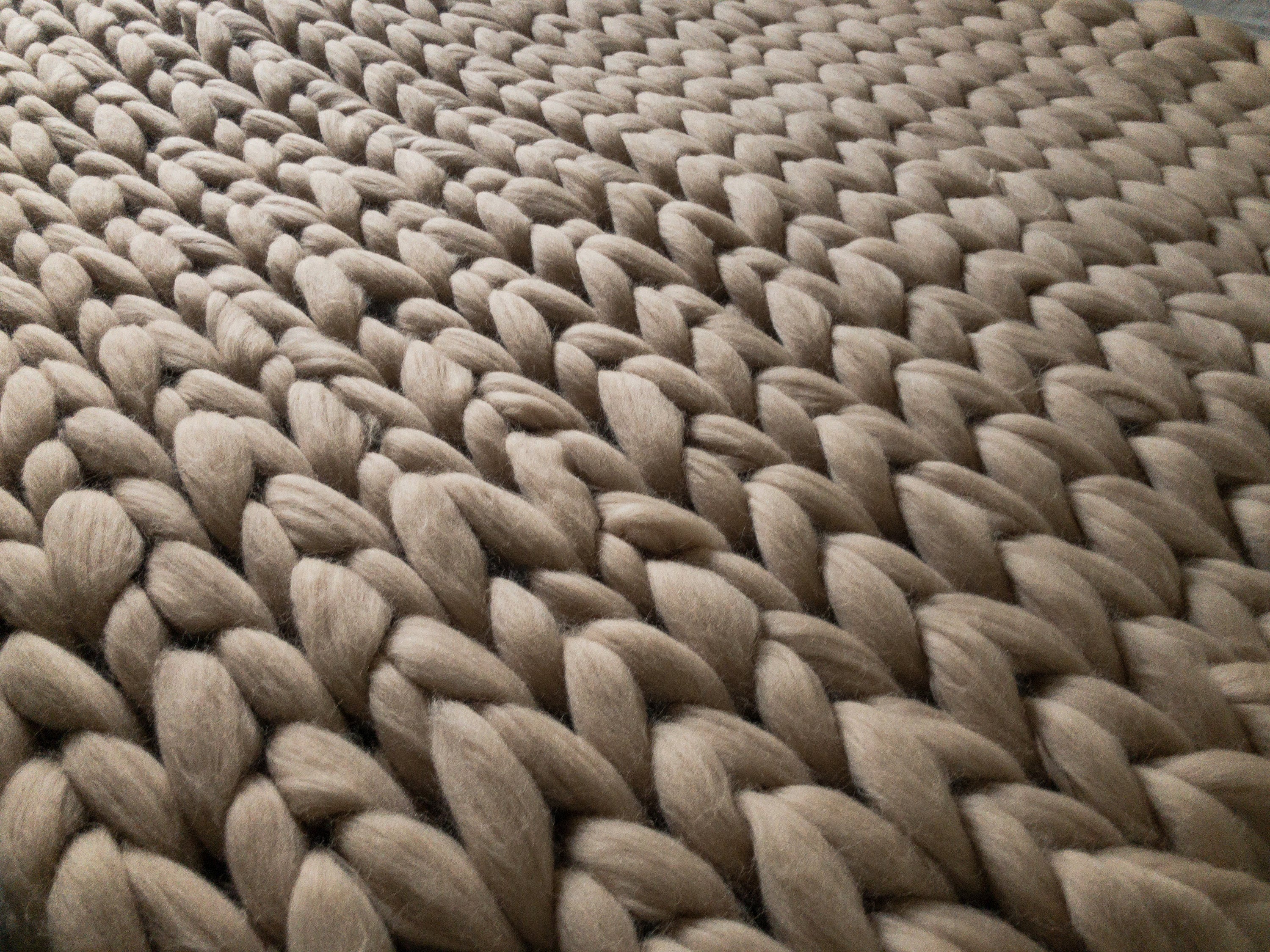 Chunky Knitted Rug, Chunky Knit, XXL Knitted, Plaid, Rug, Wool Blanket ...