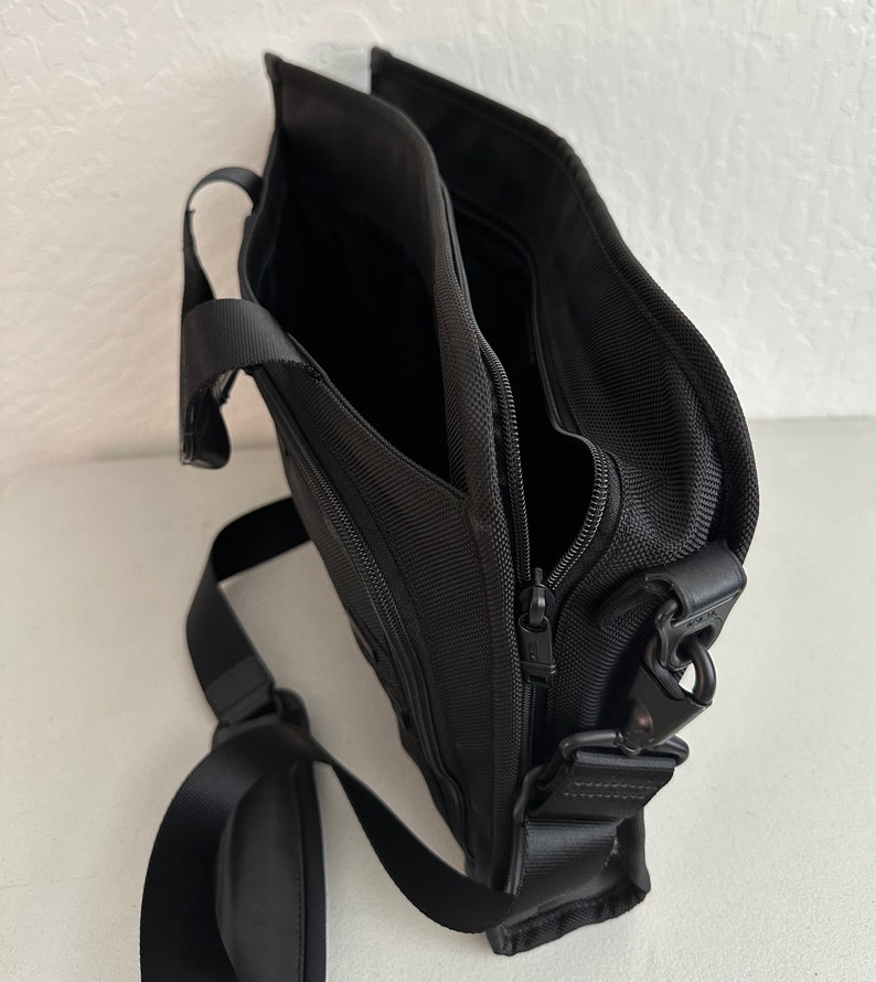 Tumi Alpha 2 Triple Compartment Brief 2611ODH - Etsy