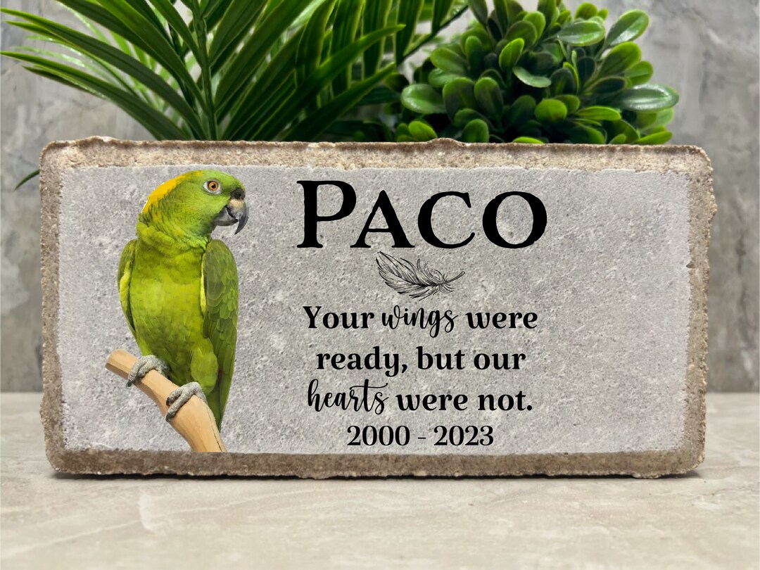 Parrot Pet Memorial. 8x4 PERSONALIZED Burial Marker. Green Parrot ...