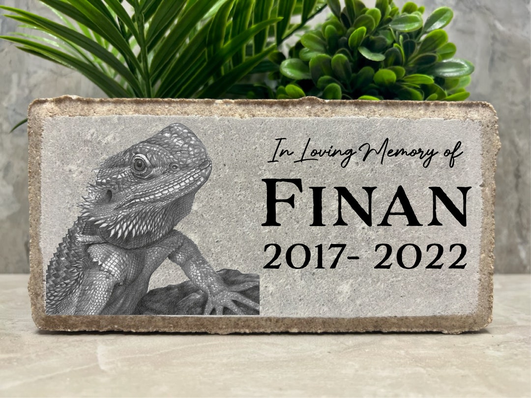 Personalized Lizard Memorial Stone: Pet Loss Gift, Indoor/outdoor Paver ...