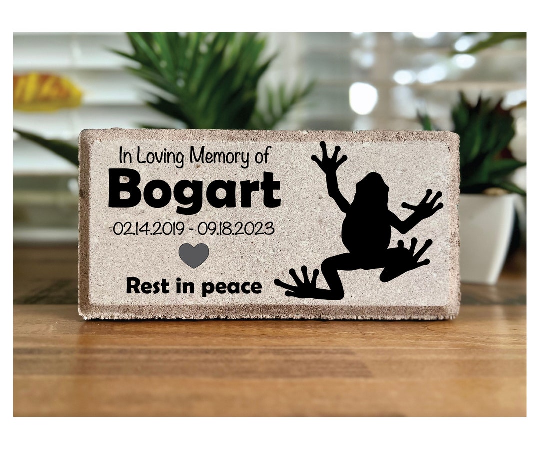 Memorial Stone. Frog. Toad. Amphibian. Personalized 8x4 Memorial Stone ...