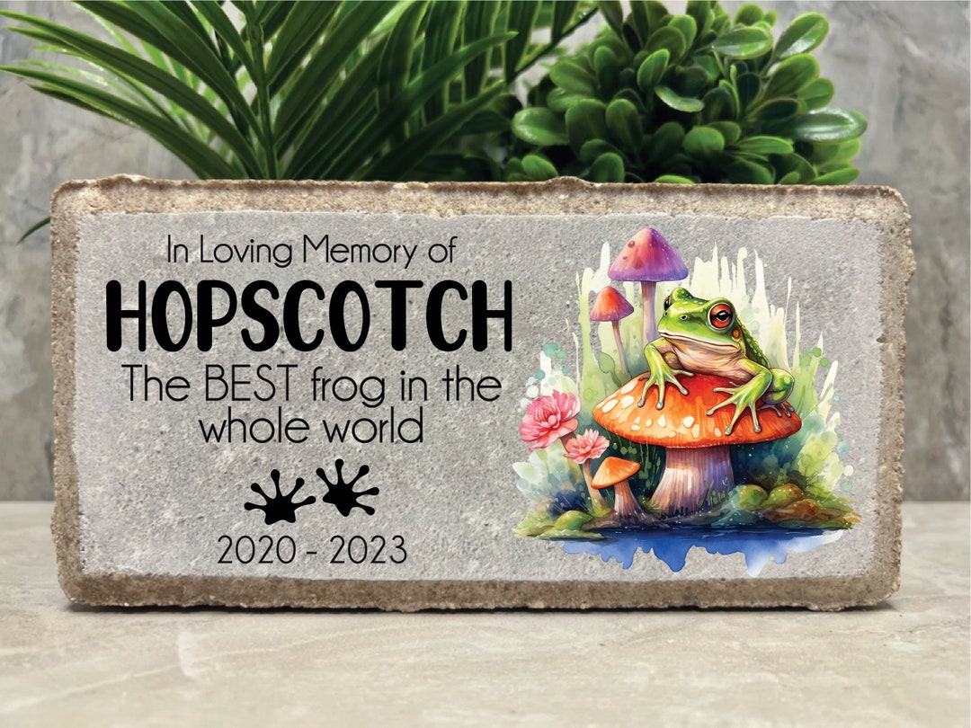 Memorial Stone. Frog. Toad. Amphibian. Personalized 8x4 - Etsy
