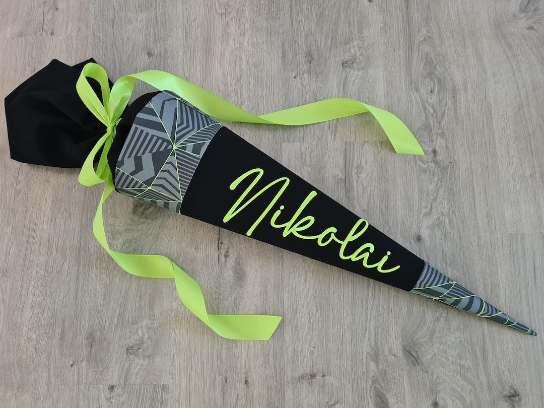 Schultüte Name, Dark Cat Chiko, Step by Step, Zuckertüte 70cm Stoff ...
