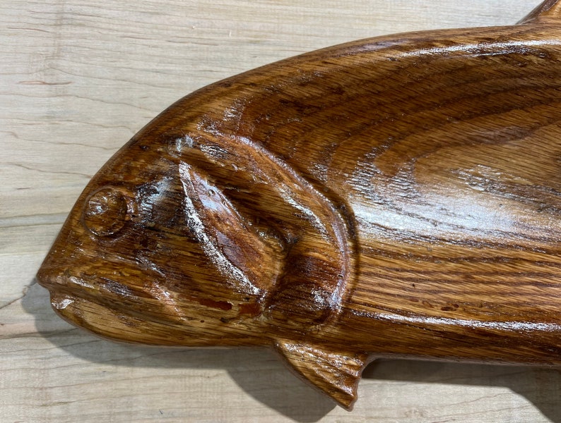 Incredible Trout/fish Carving From a Wormy White Oak, Fish Carving ...