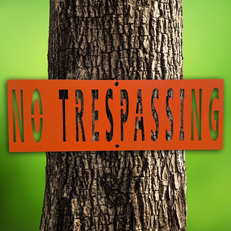No Trespass Stencil - Etsy