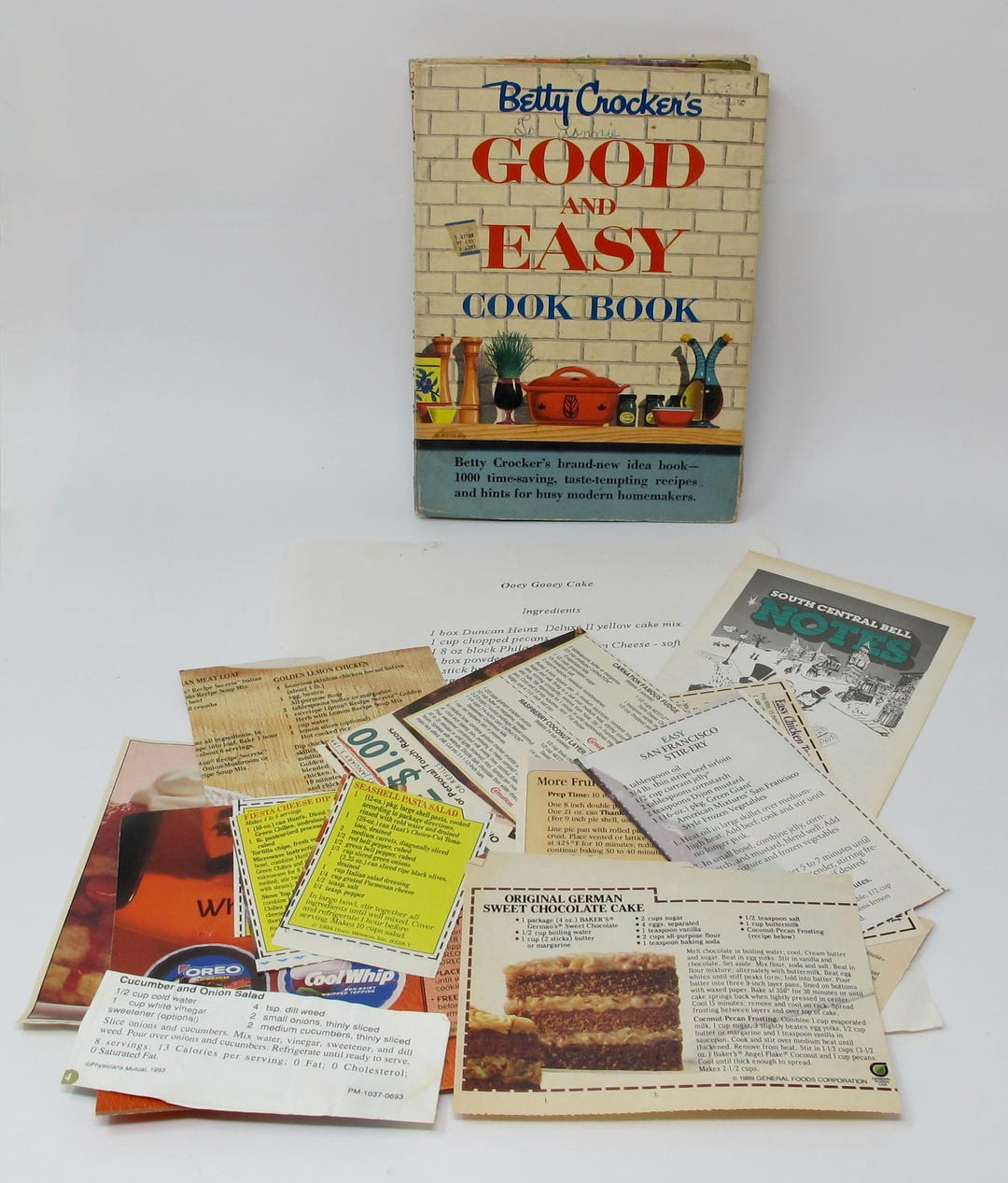 1954 Betty Crocker's Good and Easy Cook Book With Recipe Clippings and ...