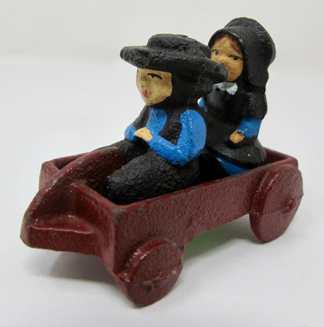 1940s Cast Iron Miniature Toy Amish Couple in Wagon - Etsy