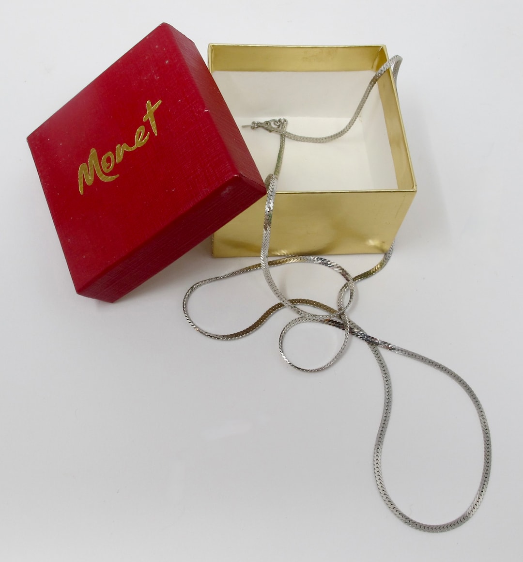 Vintage Monet 36" Silver Herringbone Chain Necklace in Monet Gift Box ...