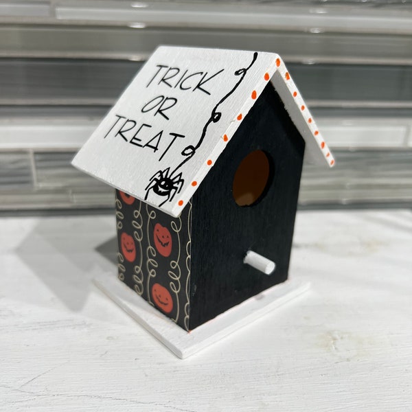 Halloween Birdhouse - Etsy