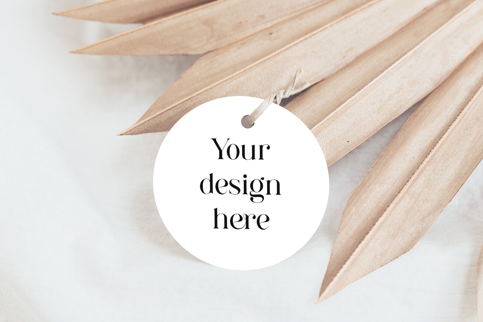 Gift Tag Mockup, Round Gift Tag Mockup, Circle Gift Tag Mockup, Round ...