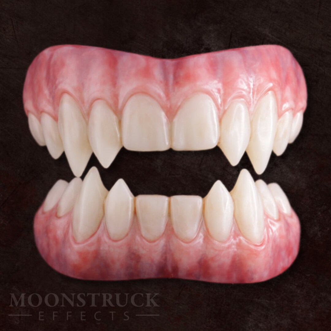 Interview With the Vampire / Vampire / Twilight / Natural Sabrathan ...