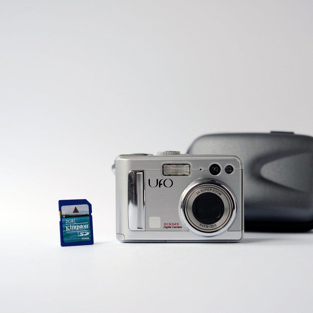 UFO DC 6345 Digital Compact Point and Shoot Camera With 6.0 Mega Pixels ...