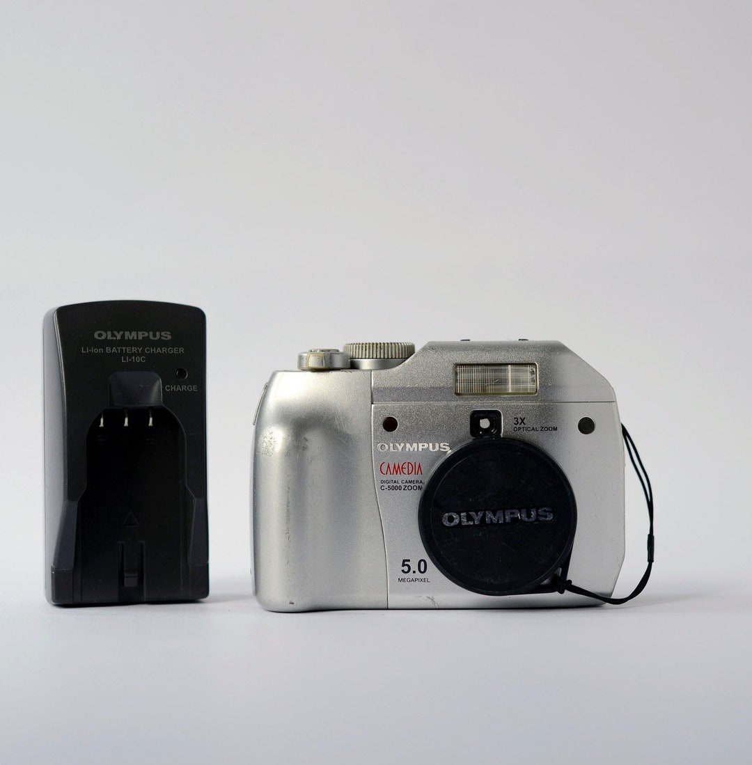 Olympus Camedia C-5000 Zoom Vintage Digital Compact Camera With 5.0 ...
