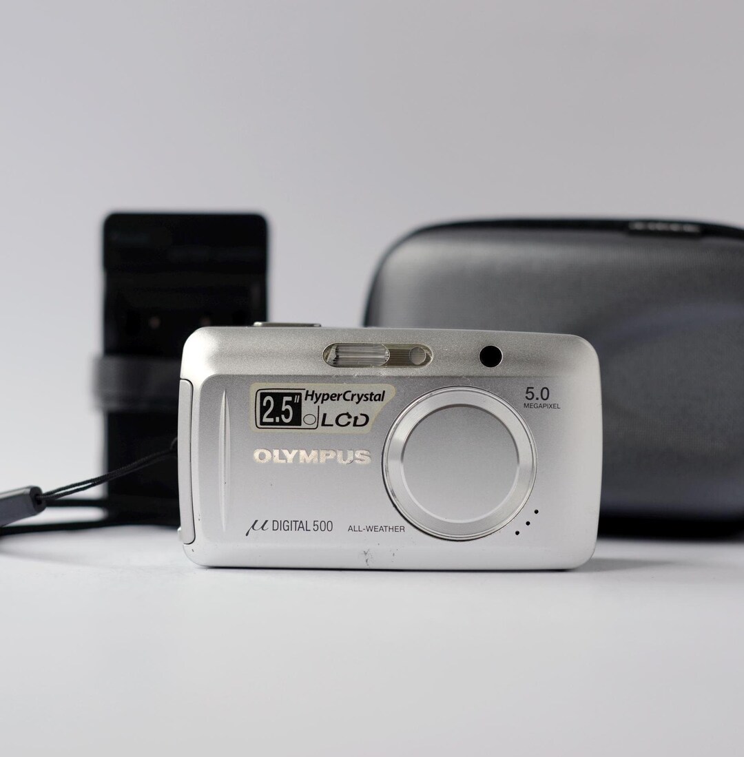 Vintage Digital Compact Camera Olympus MJU-500 DIGITAL With 5.0 Mega ...