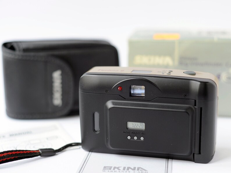 Vintage 35mm Film Compact Point and Shoot Camera Skina Techno 6 Macro ...