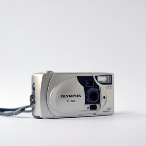 Vintage Digital Compact Camera Olympus Camedia C-120 Zoom With 2.0 Mega ...