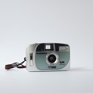 Vintage 35mm Film Compact Point and Shoot Camera Pleomax Pleo 20 DLX - Etsy
