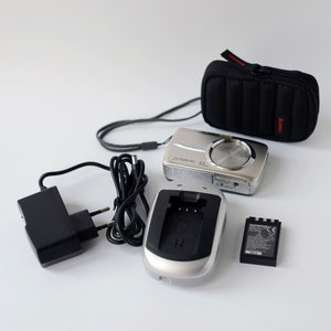 Vintage Digital Compact Camera Olympus MJU 600 With 6.0 Mega Pixels - Etsy