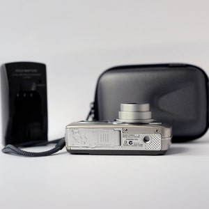 Olympus MJU 600 Digital Compact Vintage Camera With 6.0 Mega Pixels - Etsy