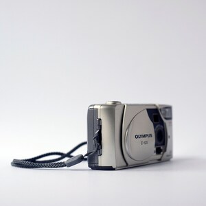 Vintage Digital Compact Camera Olympus Camedia C-120 Zoom With 2.0 Mega ...