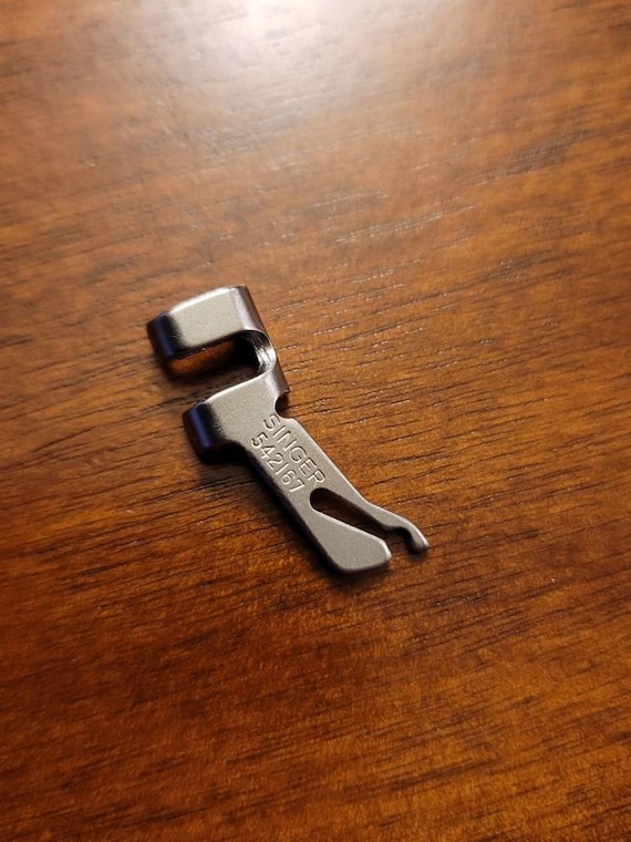 Home Improvement Vintage Singer Slant Shank Adapter Snap on Foot ...