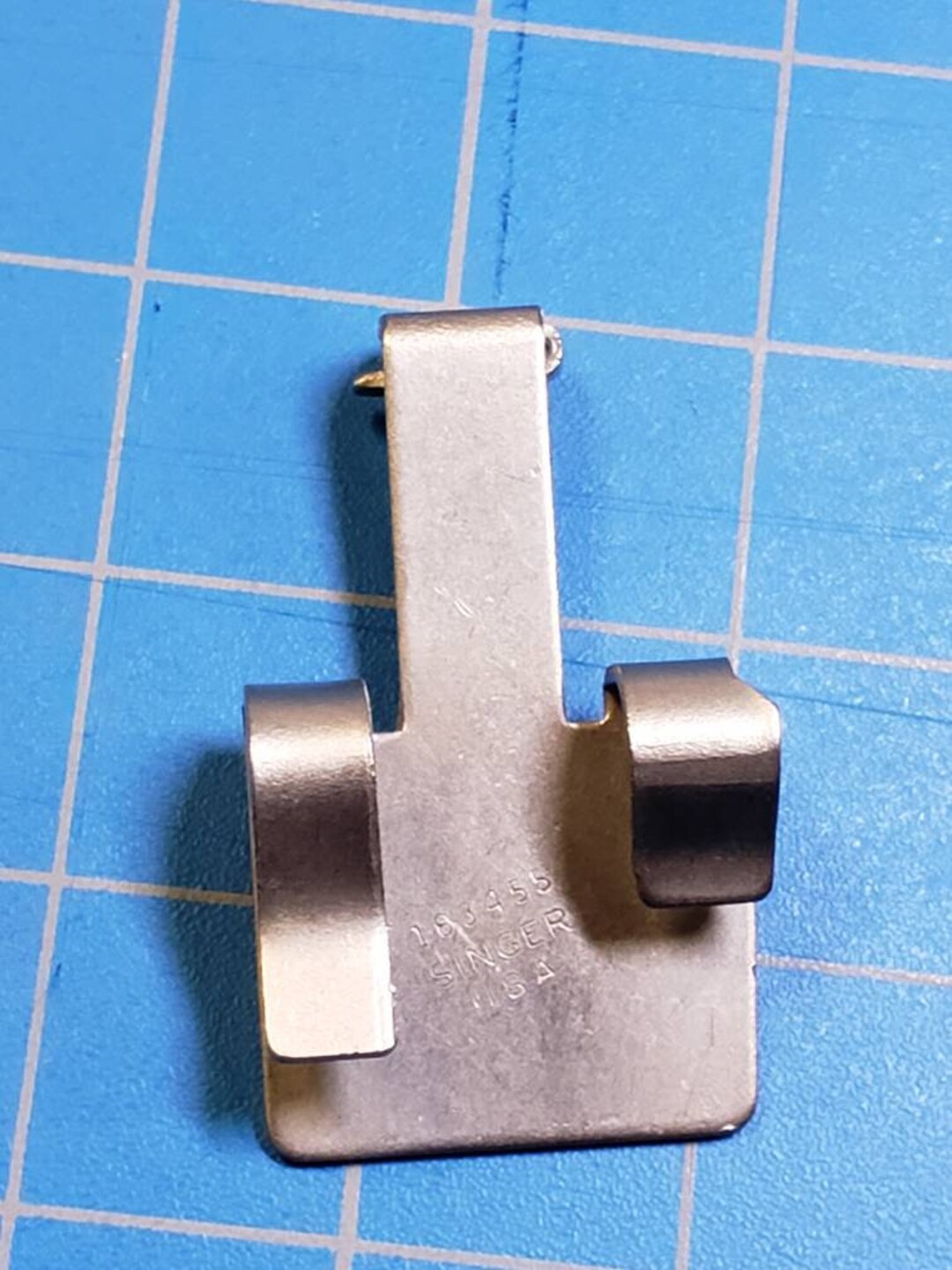 Vintage Original Singer Thread Guide #163455 - Etsy