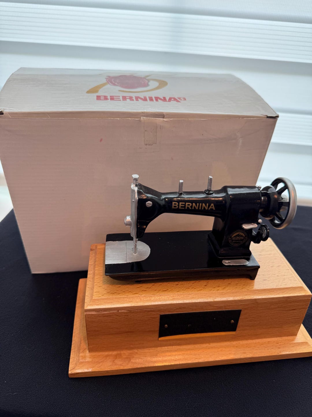 2007 Bernina Model 105 75th Anniversary Sewing Machine Music Box - Etsy