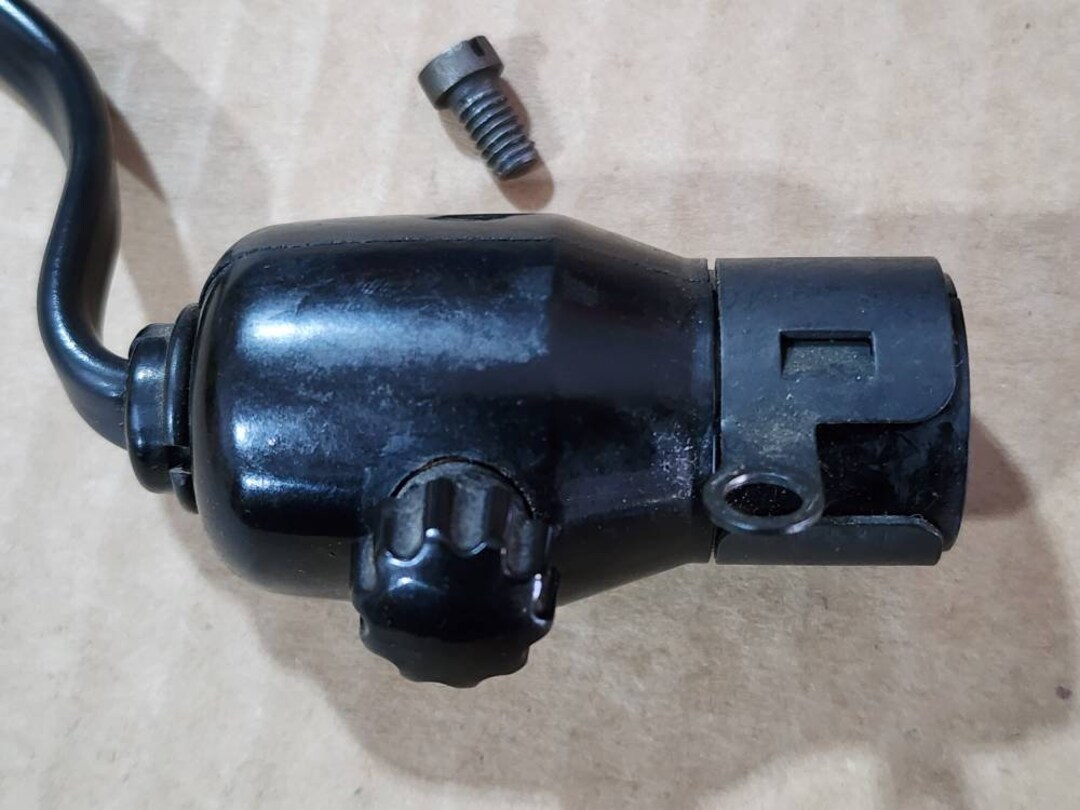 Original Singer 301 Sewing Machine Light Socket With Bulb Mounting ...