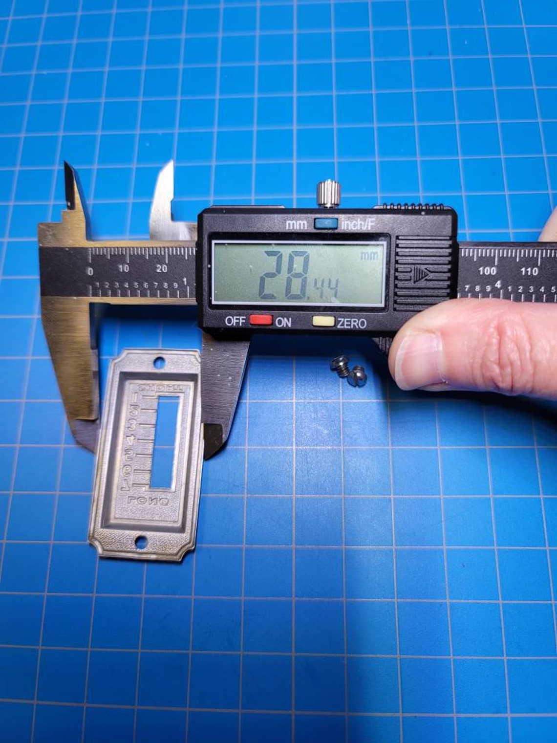 Wilson Rotary Sewing Machine Stitch Length Plate with Screw | Etsy